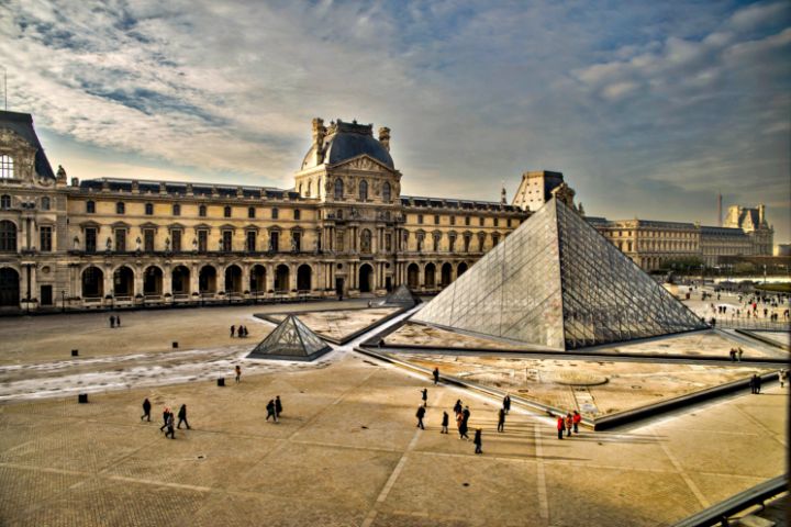 The Louvre Pyramid - David Russell Photography - Photography, Places ...