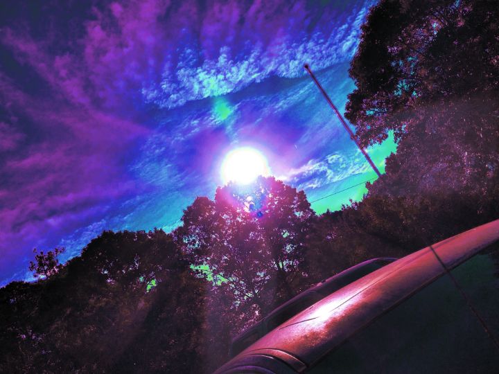 Sun rise straying up up and away - Lauren Fowler - Digital Art & AI ...